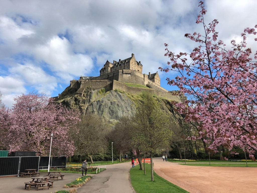 Edimburgo, ciudad de cuento y bruma