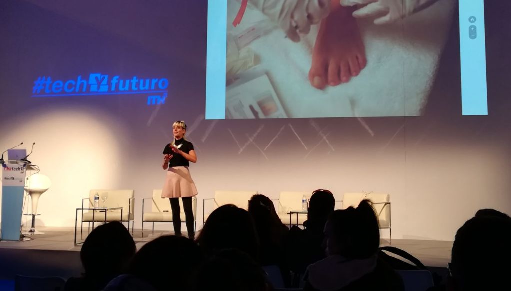 Moon Ribas, o cómo hacer arte de la tecnología y el cuepro